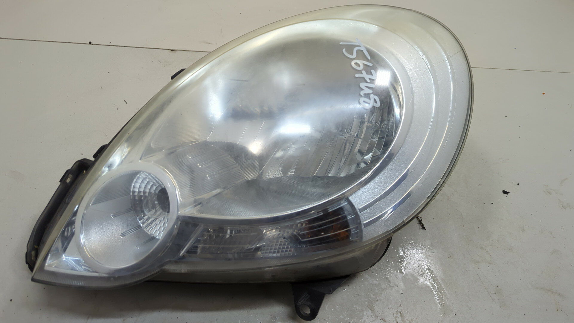 Фара (передняя) левая Renault Kangoo Б/У