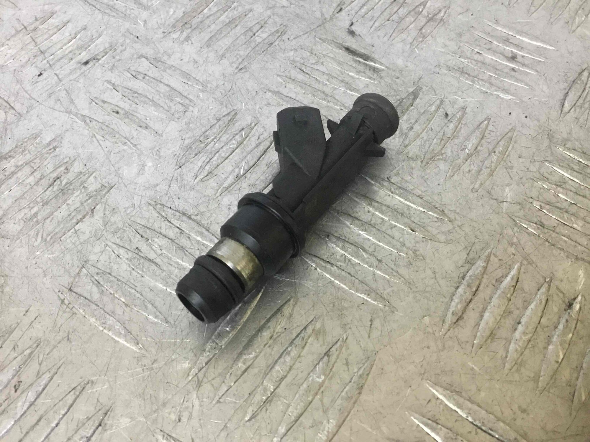 Б/У Форсунка Opel Astra H 2004-2007 2005 г.