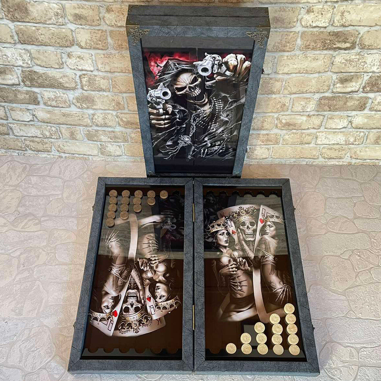 Нарды подарочные "Призрачный Гонщик", большие 60 на 60 см, из натурального дерева, игровое поле под стеклом