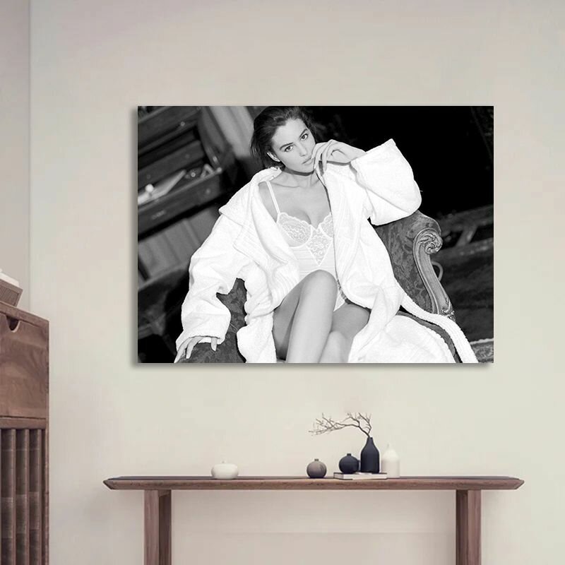 Картина ВсеКартины. Тут "Моника Белуччи", холст, дерево, 60x80 см