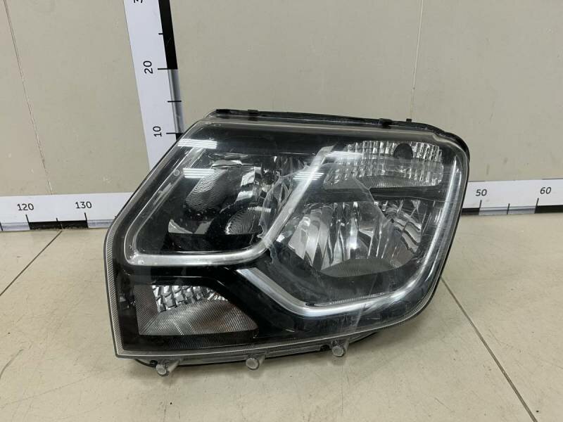 Фара левая Renault Duster 2012 кат.номер: 260605020R