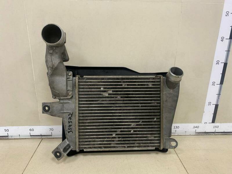 Интеркулер Mazda CX-7 ER 2006-2012 кат.номер: L33X13565A