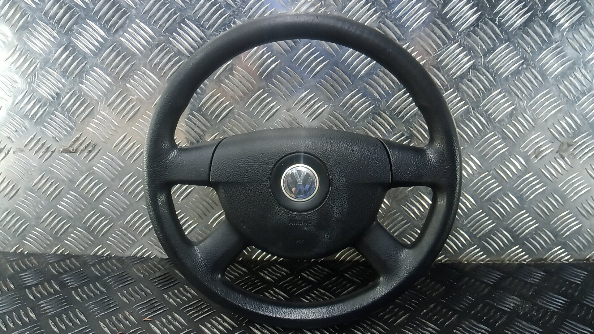 Руль VOLKSWAGEN PASSAT B6