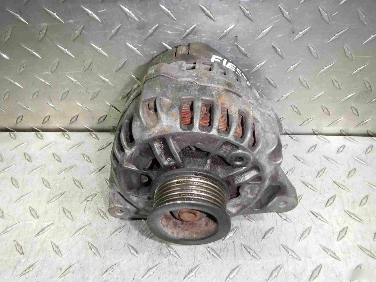 Генератор Ford Fiesta Mk4 рестайлинг (1999—2002) 1108479