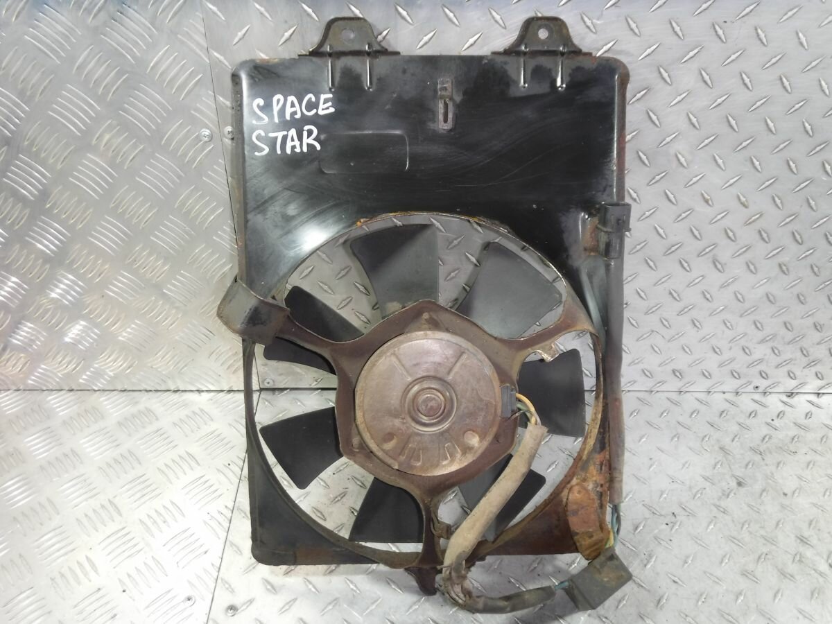 Вентилятор радиатора кондиционера Mitsubishi Space Star I (1998—2002) MR460785