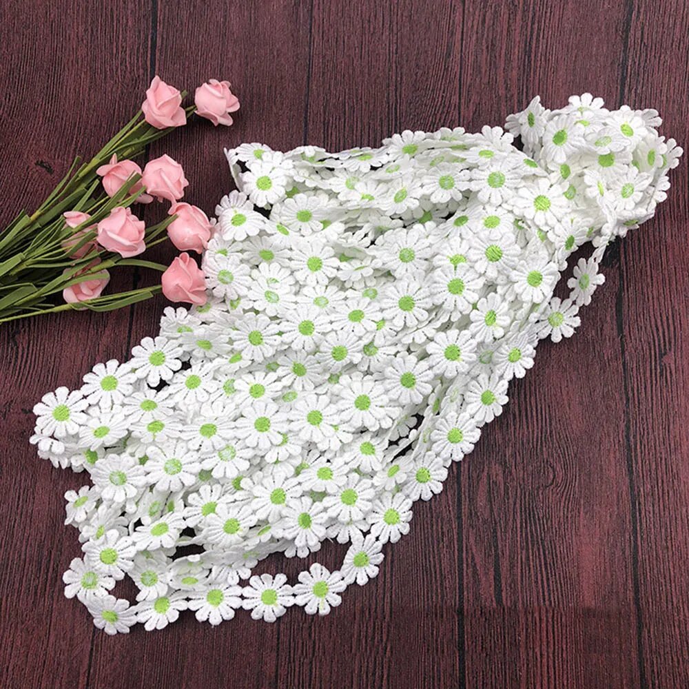 Кружевная лента белая с цветами, 2.3см, 1 Yard