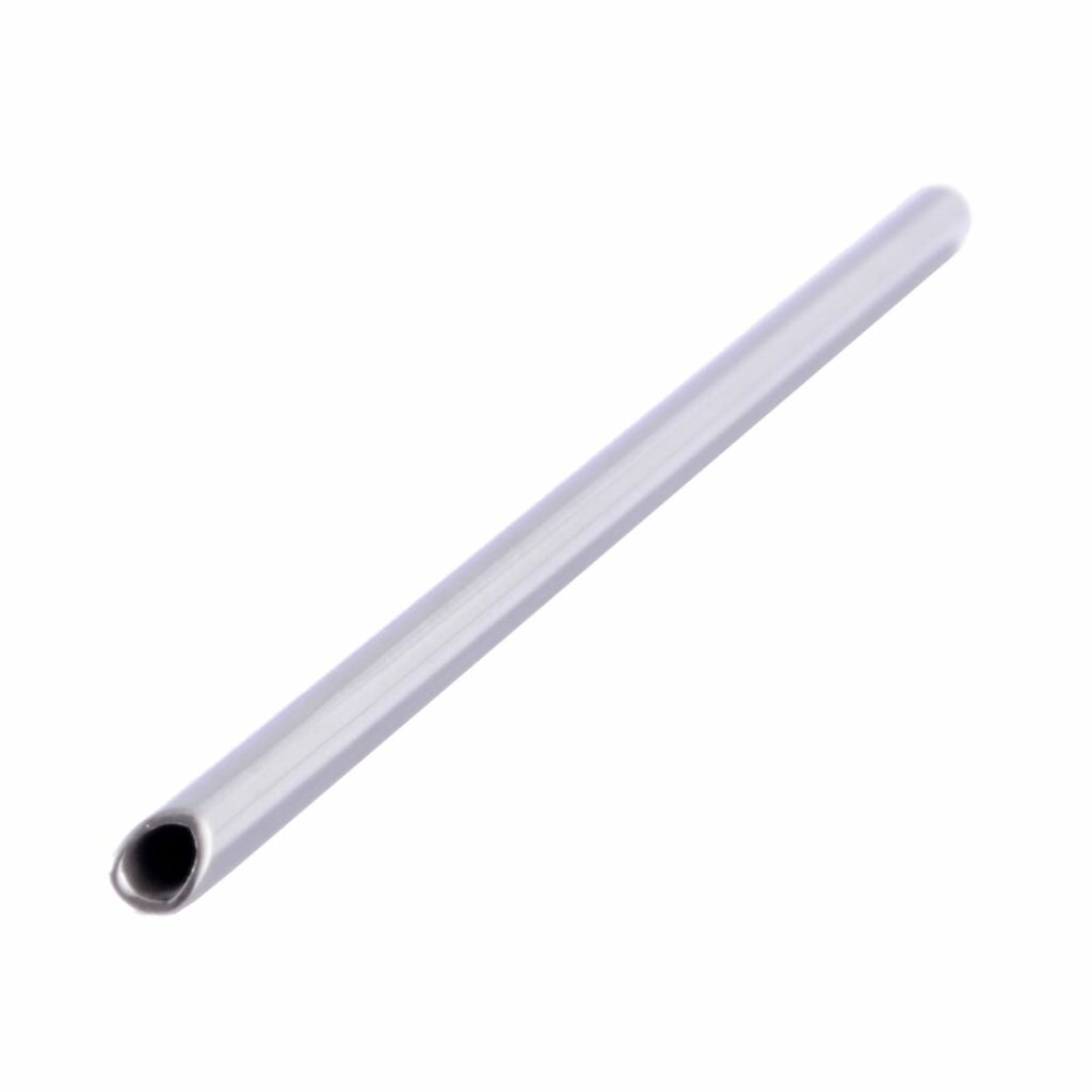 Игла для пирсинга носа и губ