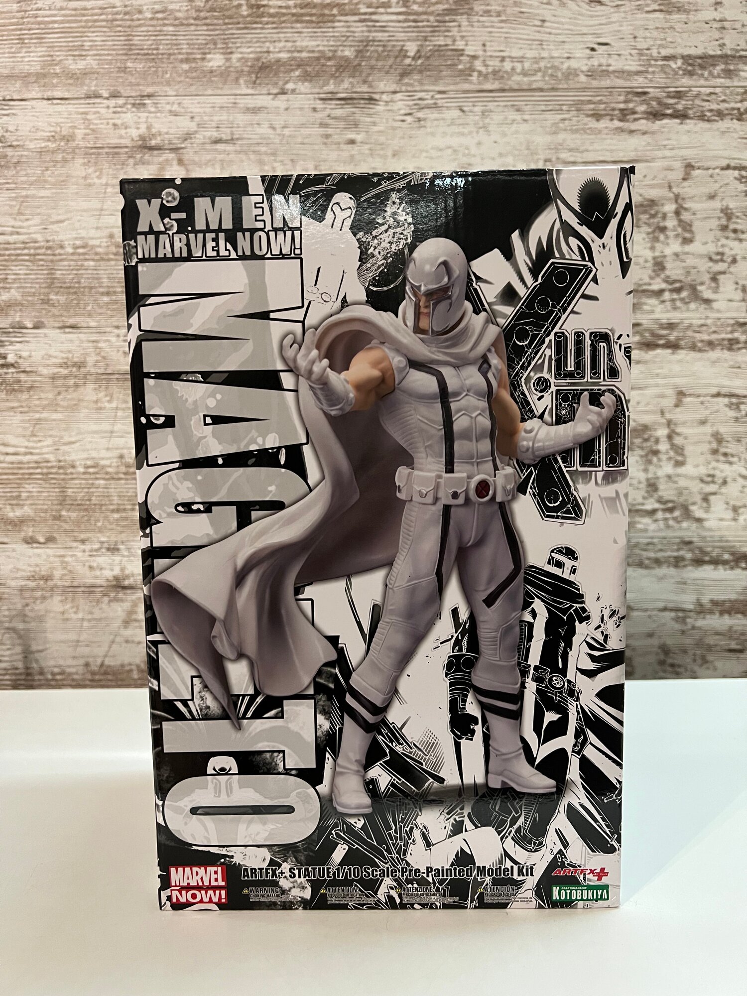 Фигурка Марвел Магнето ARTFX+ Statue 1/10 Scale Pre-Painted Model Kit от Kotobukiya