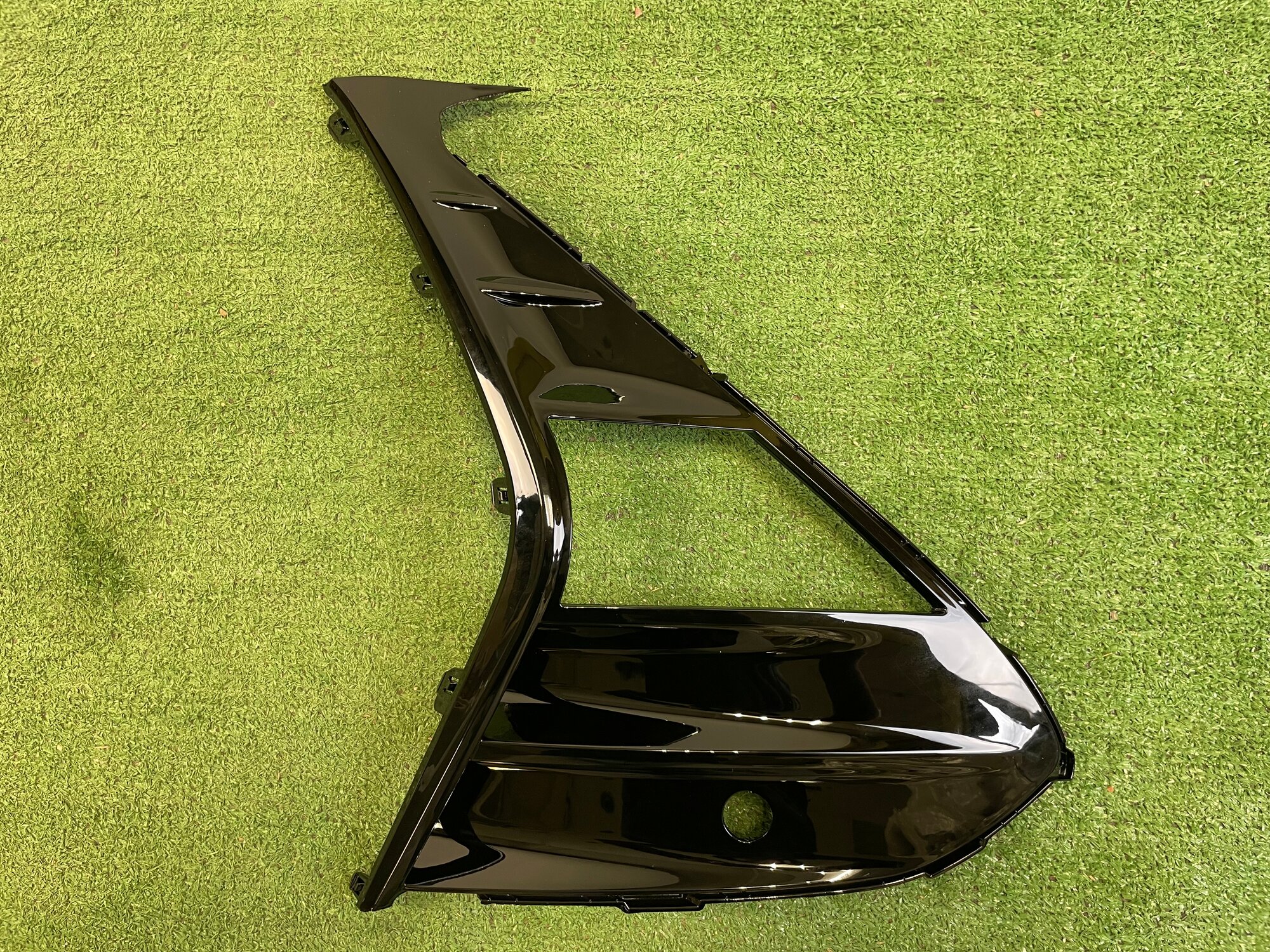 Changan Накладка ПТФ передняя правая Changan Uni T S202F2713011400