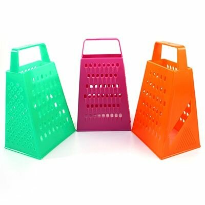 Терка КНР четырехгранная, пластмассовая, 20 см, основание 11,5х9 см, цвета микс