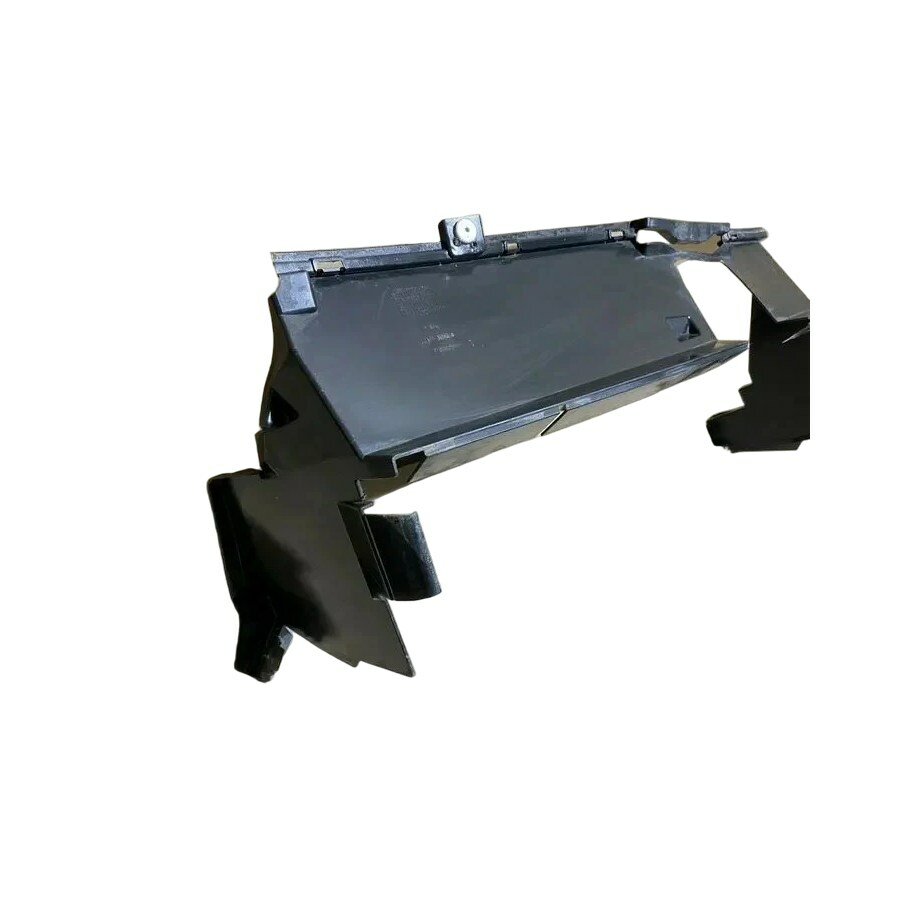 Дефлектор радиатора (пыльник кузова) Рено Дастер 2 (оригинал)