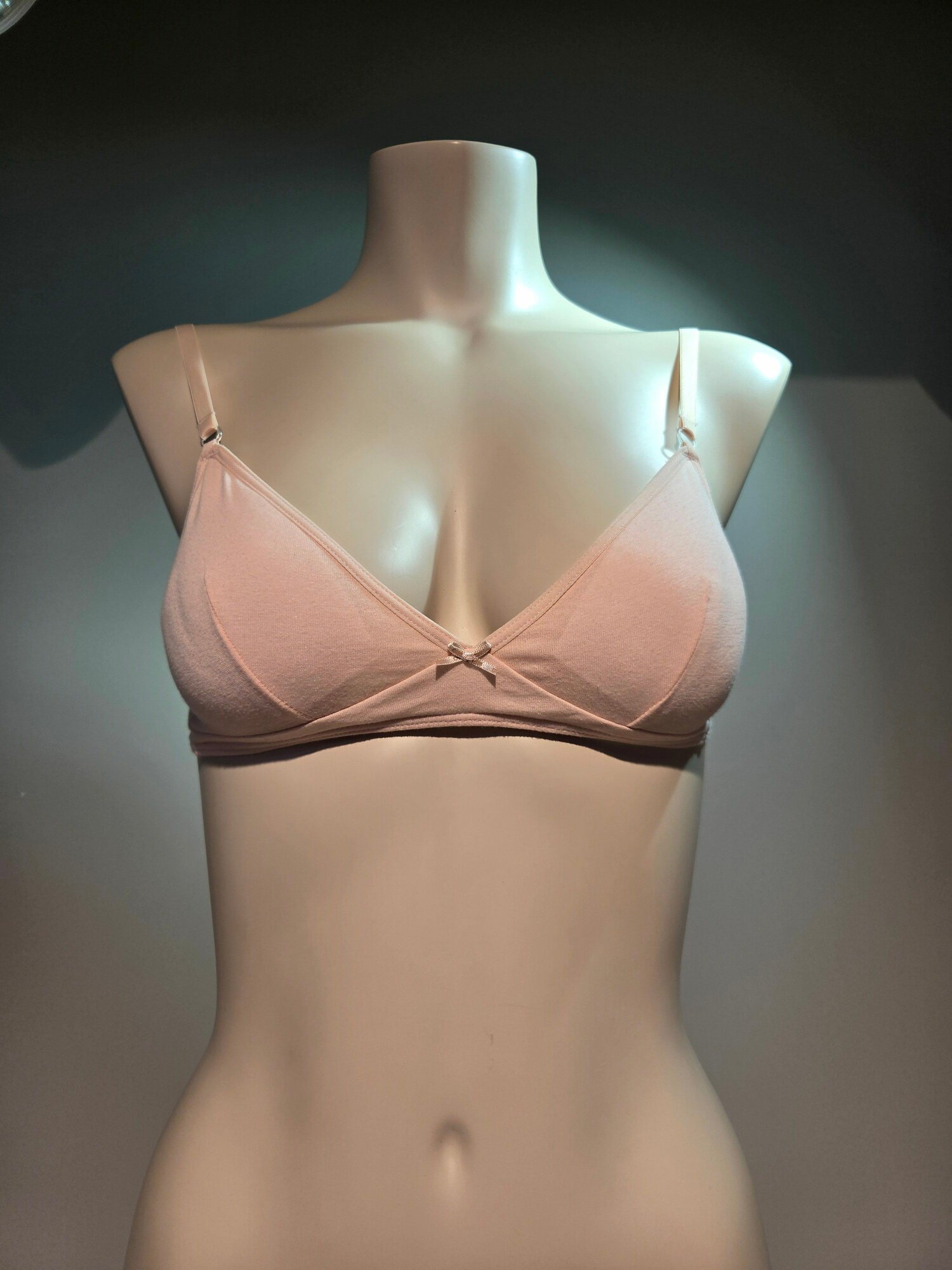 Бюстгальтер-невидимка