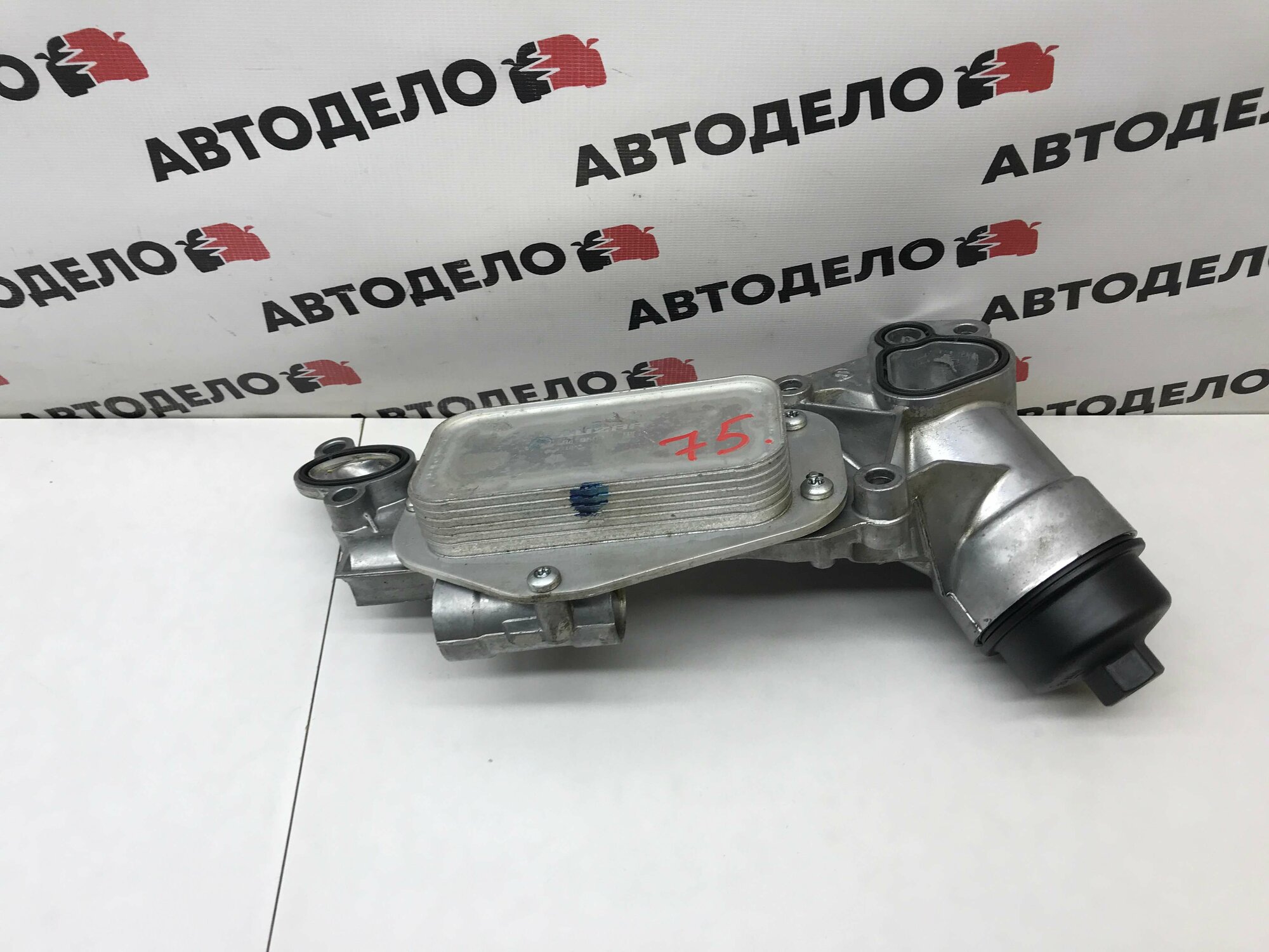 Радиатор масляный LUZAR GM Cruze Astra H