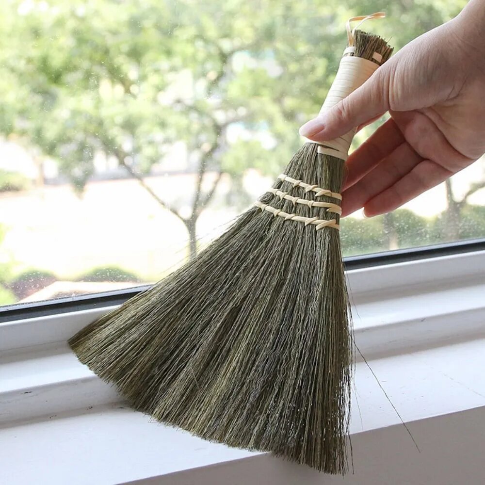Веник из сорго с петлей для подвешивания, натуральный и прочный, для уборки и защиты дома, 30х18 см, функциональный и декоративный