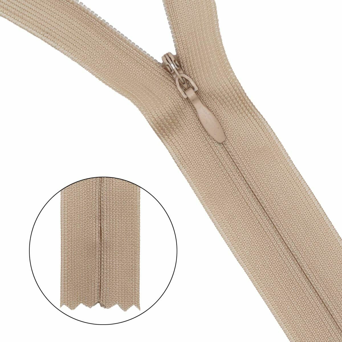 Молния потайная нераз. т3 50см (нейлон) (127 бежево-серый)