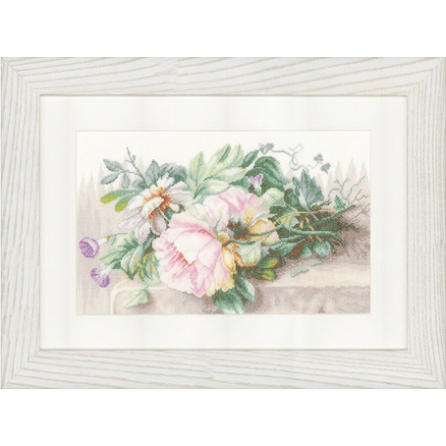 Набор для вышивания Still life with peonies and morning glory LANARTE 39 х 26 см LANARTE PN-0147588