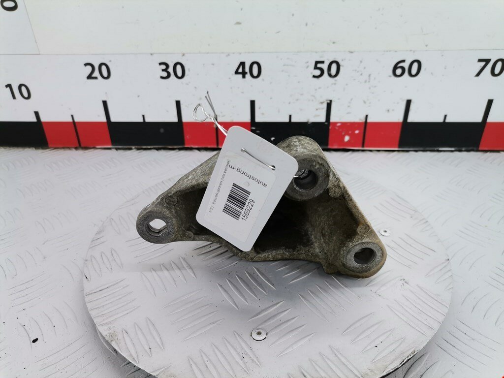 Кронштейн (крепление лапа) двигателя Renault Logan 1 113320021 арт. 1569229