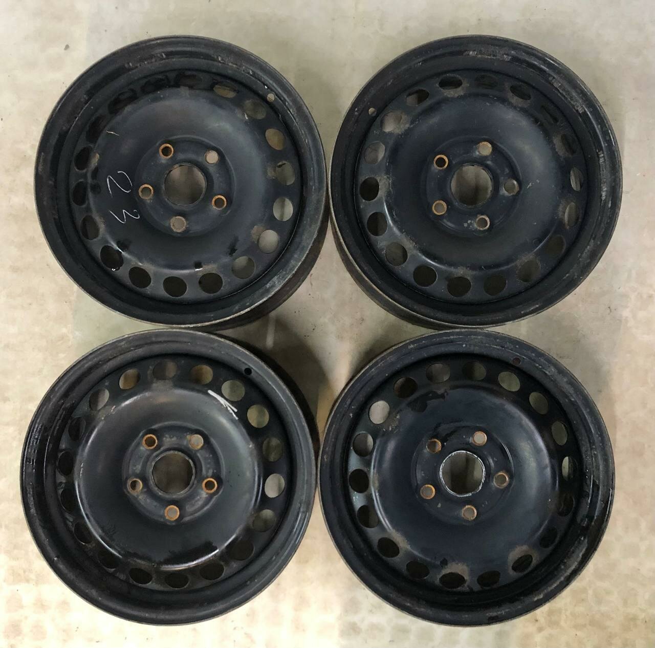 Колесные диски Штампованные 15x6 PCD 5x112 D57.1 ET47 (Реплика)