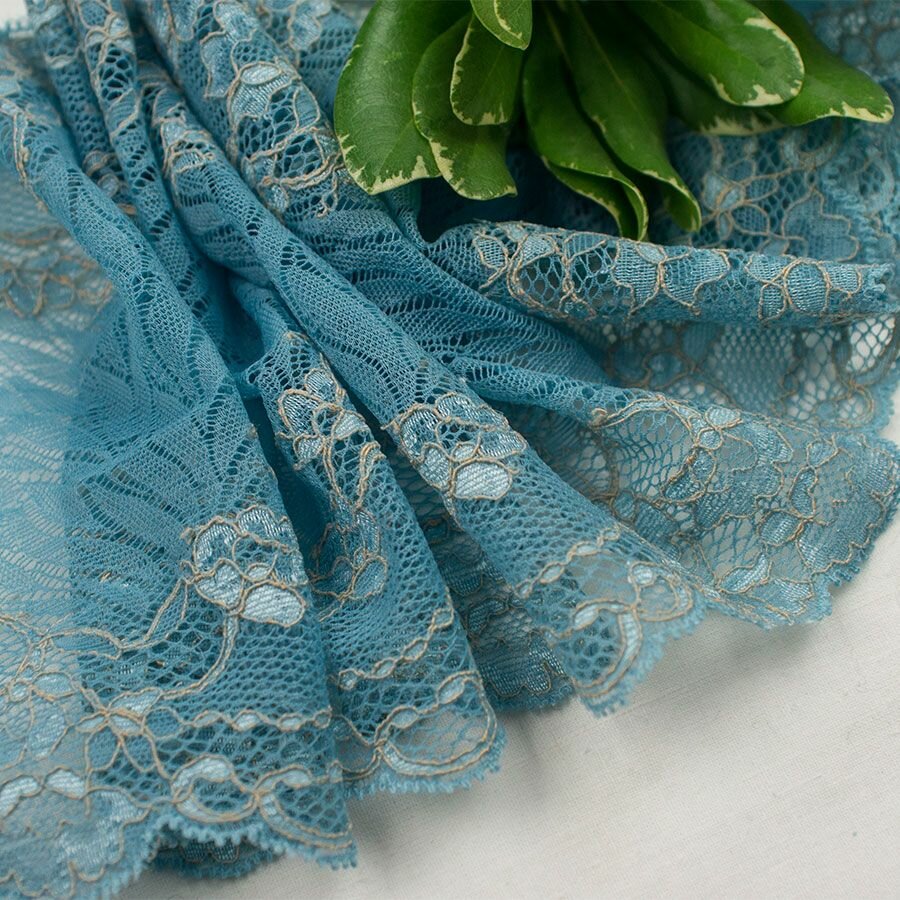 Тесьма кружевная, эластичная, ширина 18 см, отрез 70 см