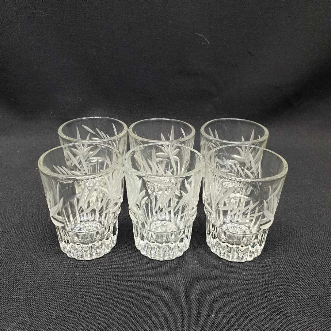 Набор стопок 6 шт, стекло, ручная резка. Винтаж, СССР.