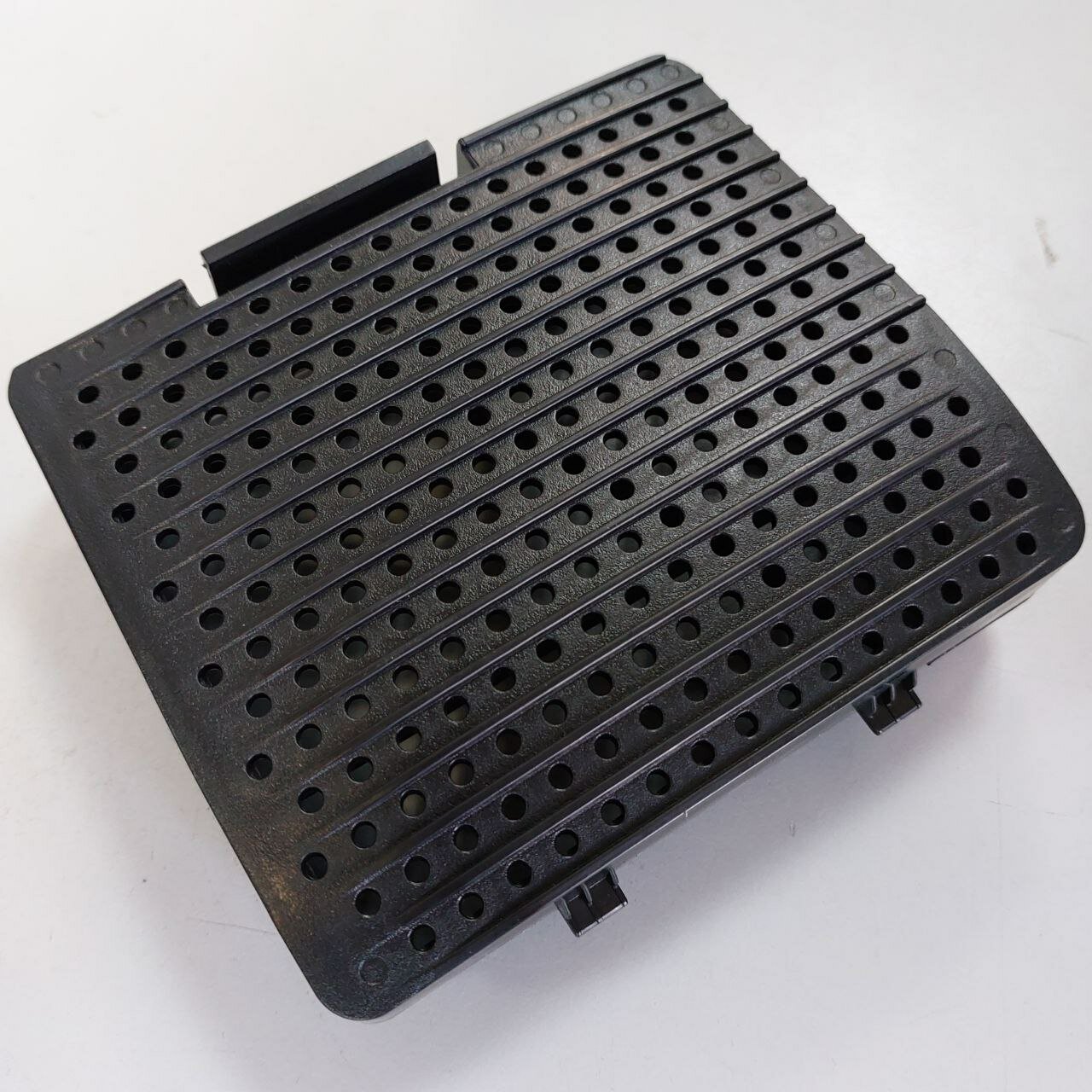 Задняя решётка выходного фильтра для пылесосов Samsung DJ64-01094A