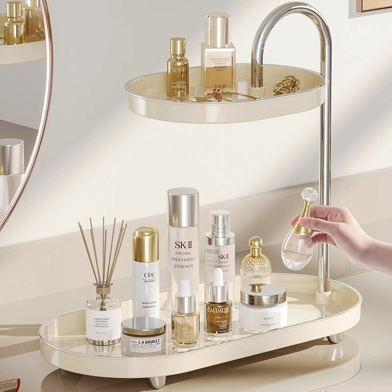 Стеллажи для косметики, туалетный столик, средства по уходу за кожей, духи, губная помада
