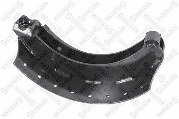 Колодки тормозные барабанные задние STELLOX 8502571SX