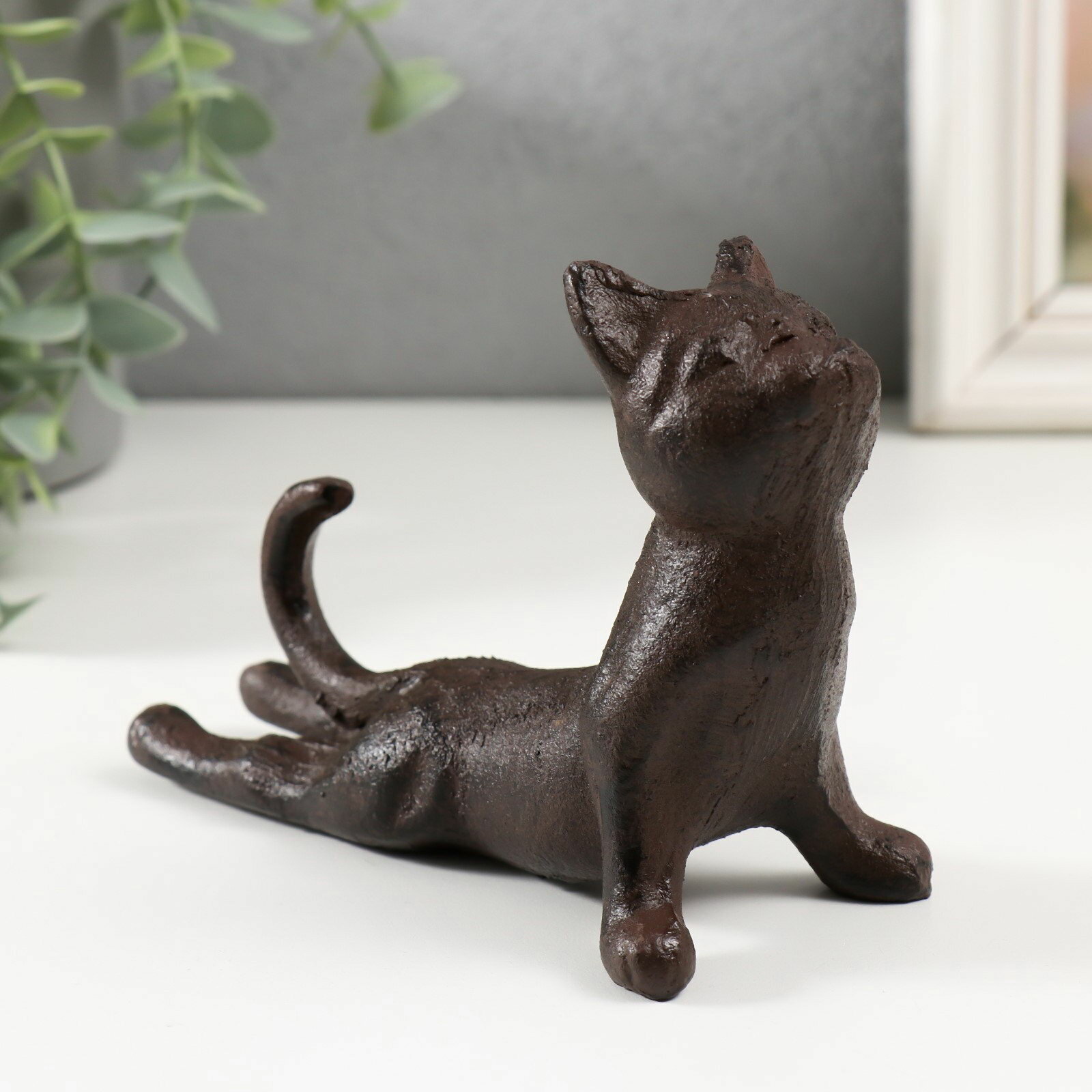 Фигурка - подставка "Кот - Приветствие солнца", чугун, 16x6.5x10 см