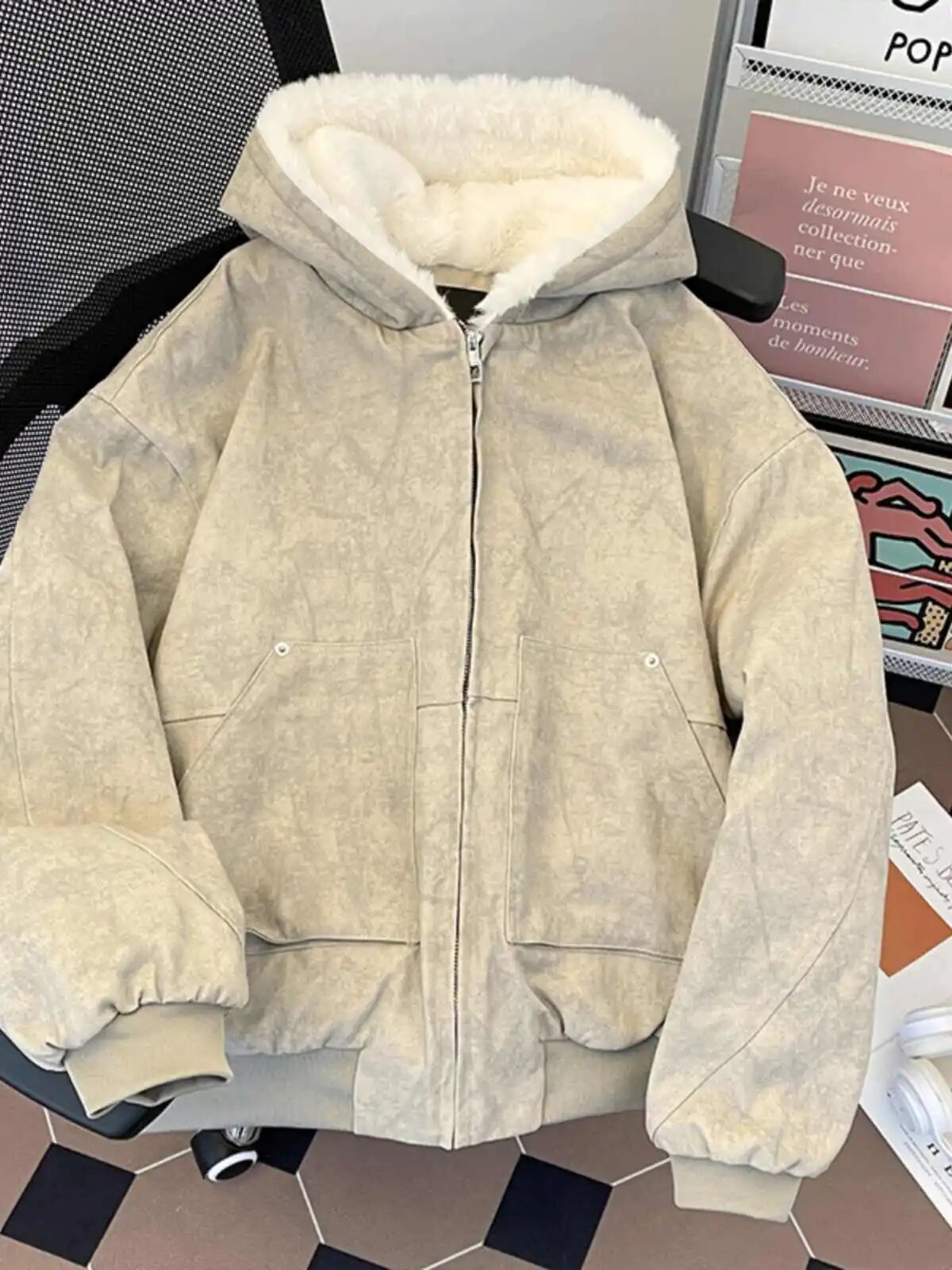 Куртка спортивная