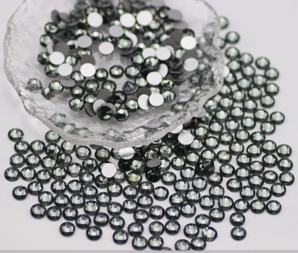 Стразы для ногтей серебряные и черные, SS6-1440pcs