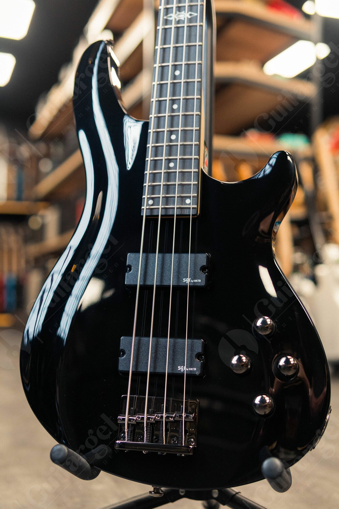 Schecter SGR C-4 BASS BLK Бас-гитара с чехлом — фото 1