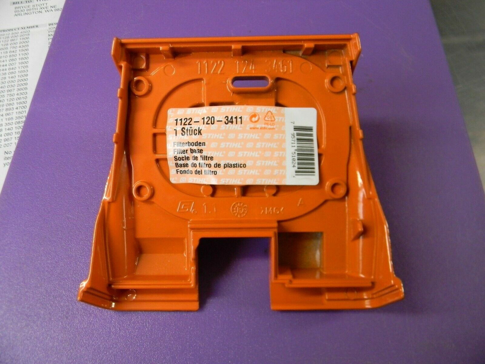 База/дно воздушного фильтра Stihl 066 11221203411