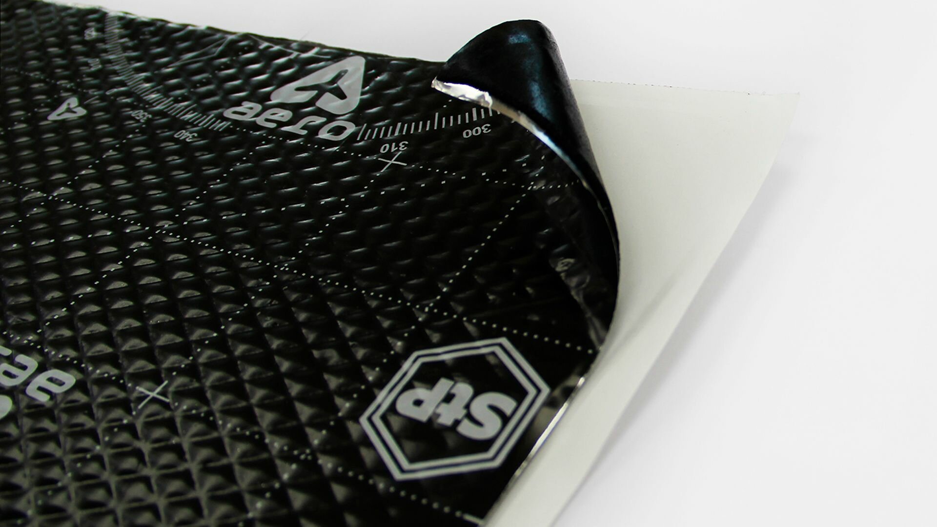 Вибродемпфирующий материал StP Aero Plus