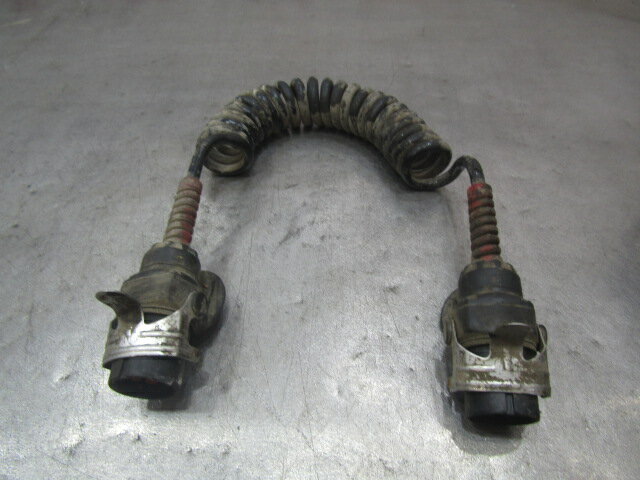 Кабель спиральный 7-полюсный Scania P, G, R