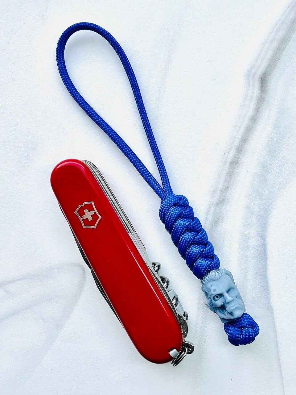 Темляк для ножа