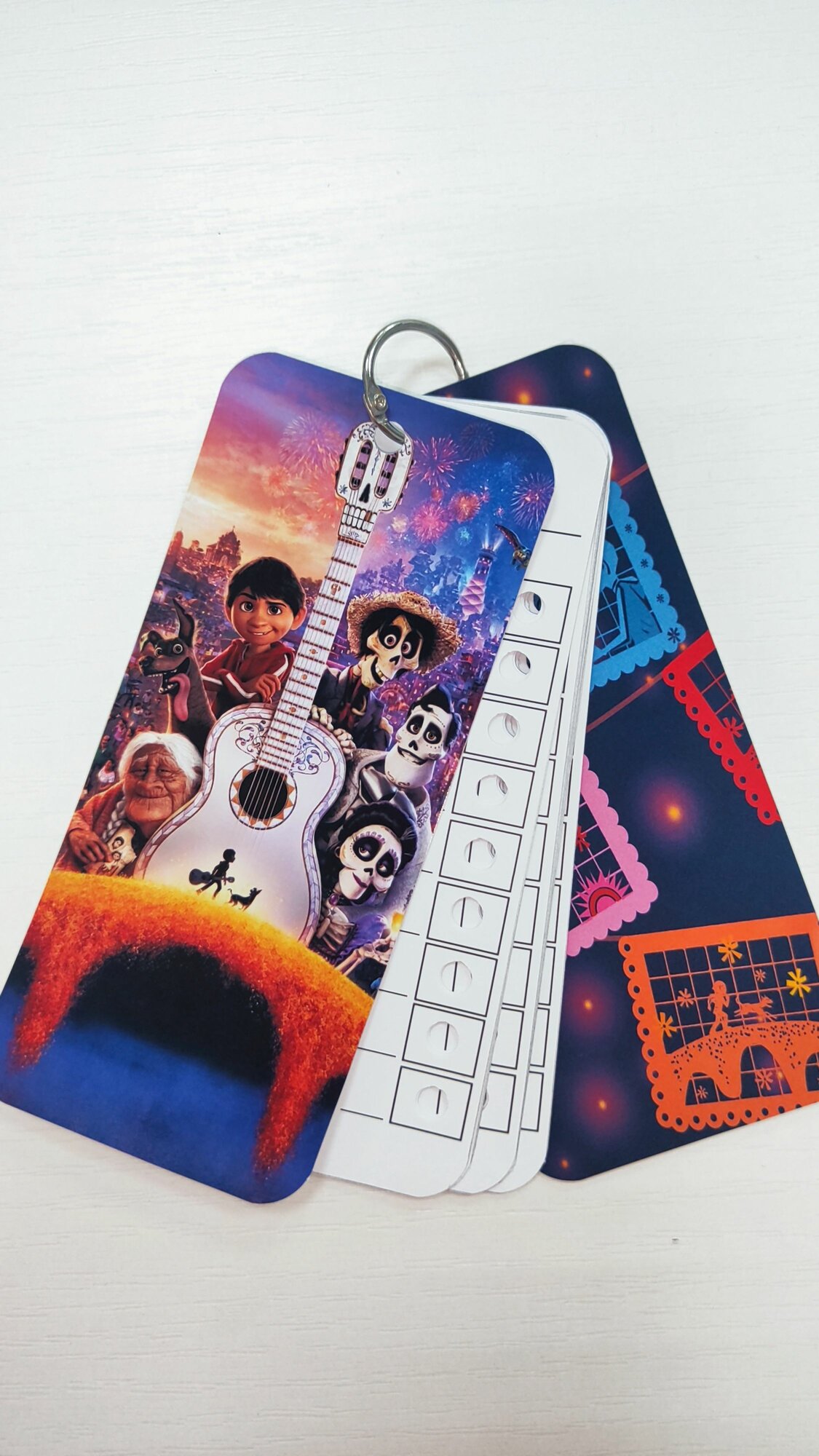 Палитра для маркеров (ручек) универсальная 144