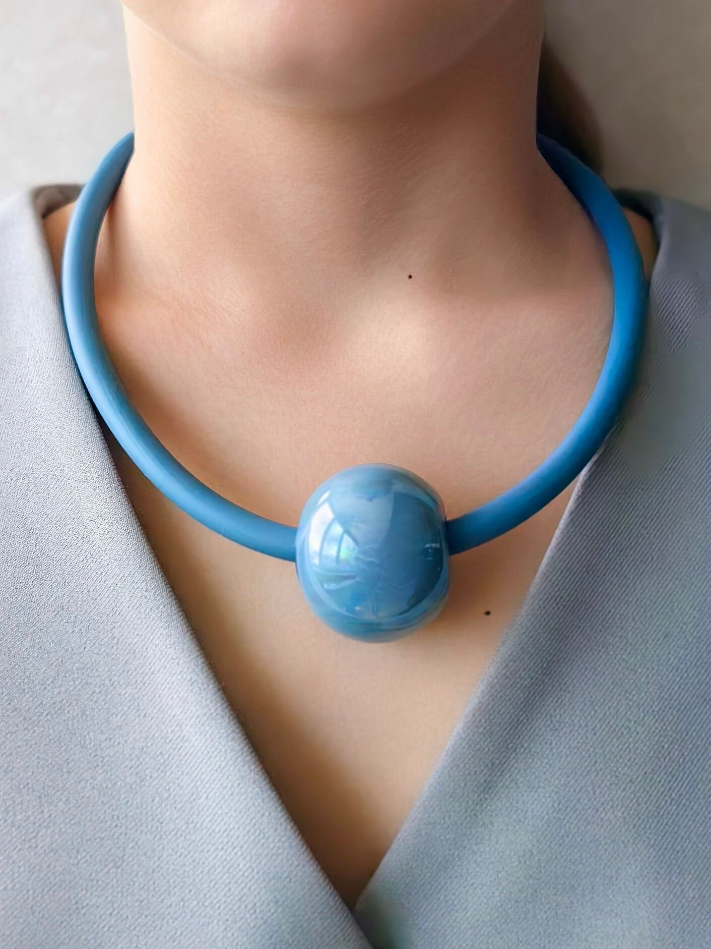 Колье, стекло