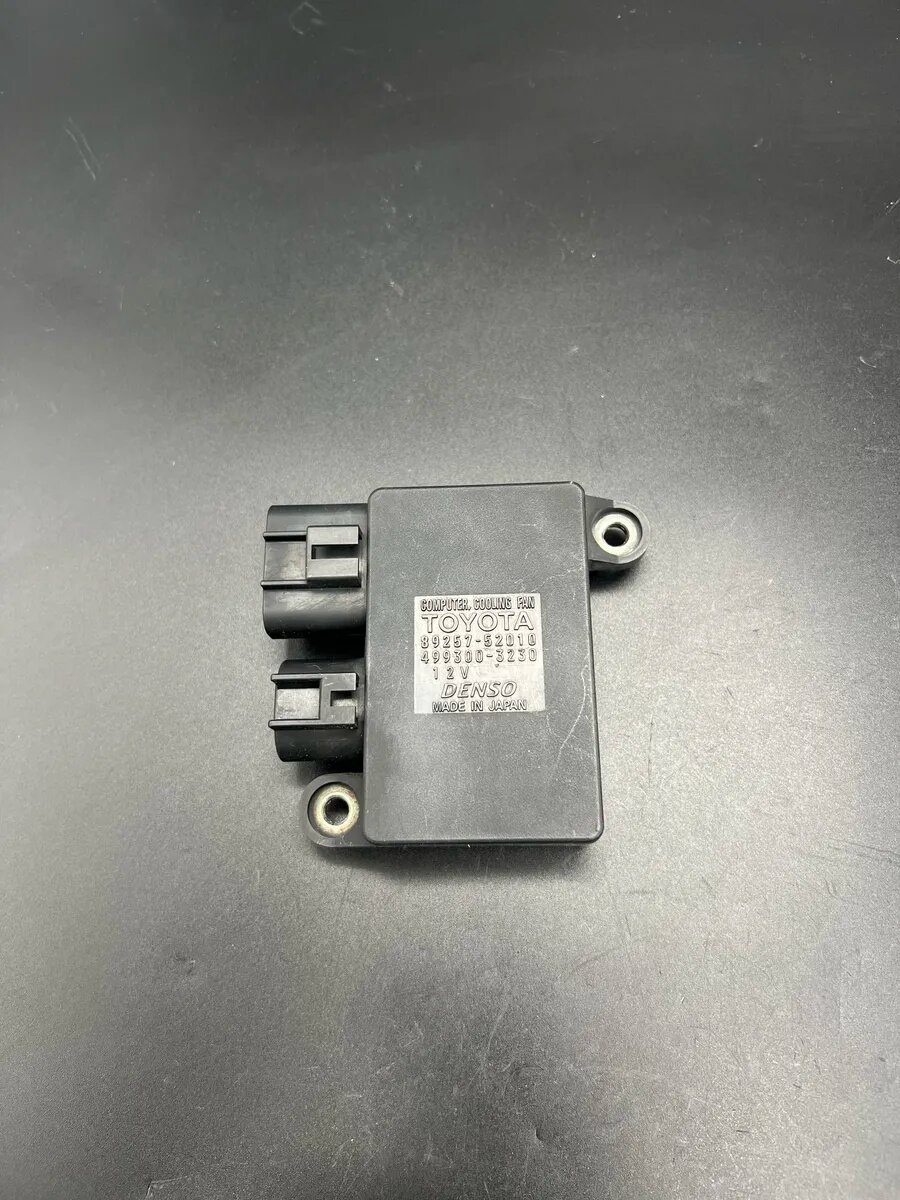 Блок управления вентилятором Контрактный Toyota