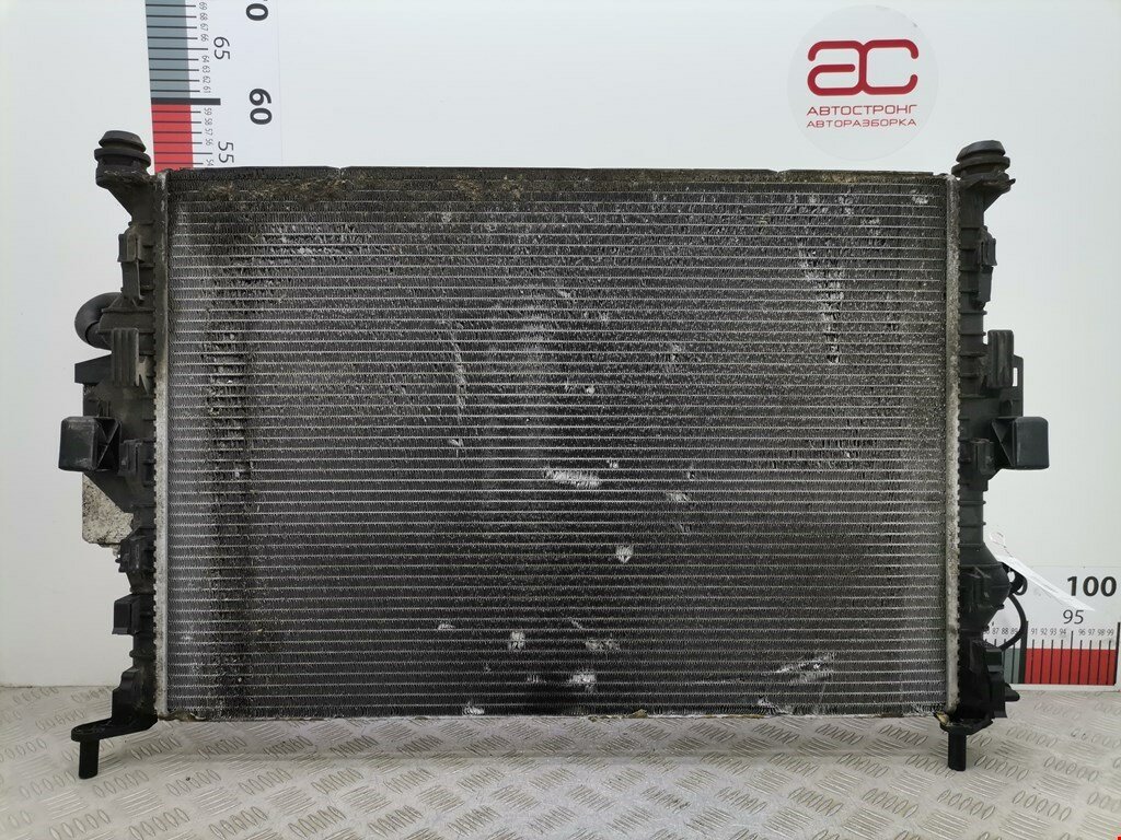 Радиатор основной Ford C-MAX 2 6G918005FC арт. 2228747