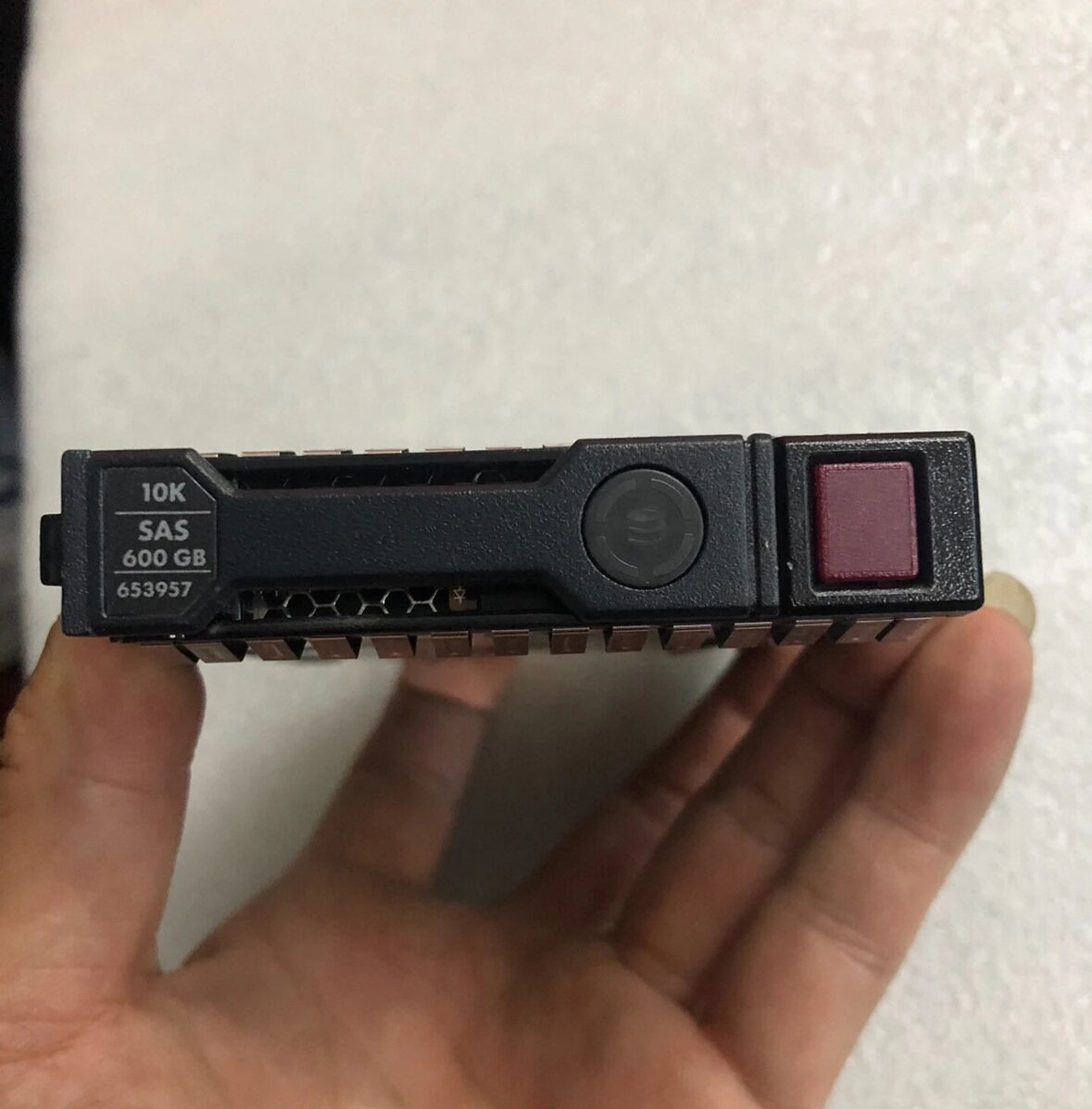 SAS кабель для серверного HDD 600G 10K