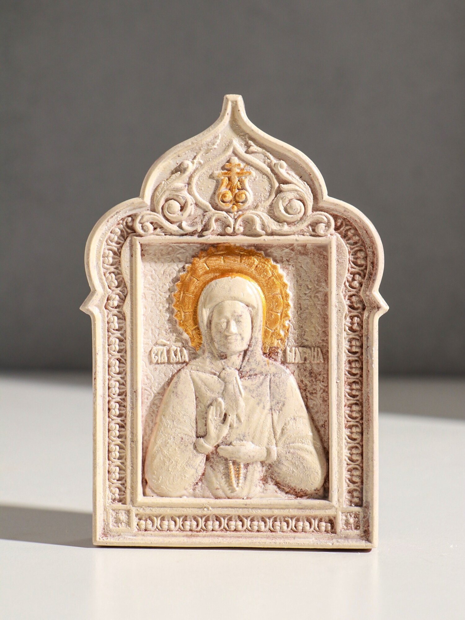 Икона «Святая Матрона», с подвесом, 12×8×2 см, гипс, роспись