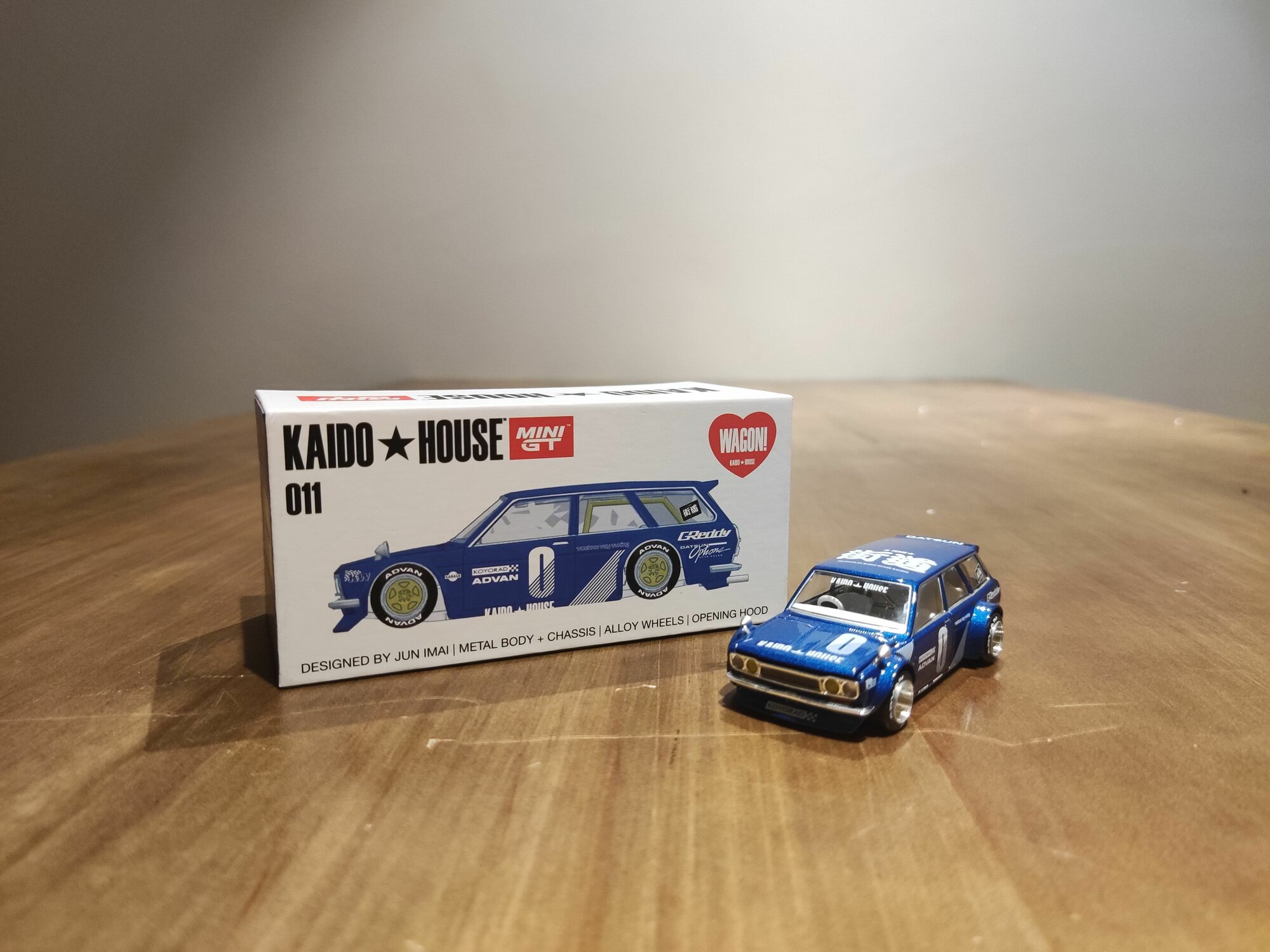 Kaido House x MINl GT 1:64 Datsun 510 Модель автомобильного сплава