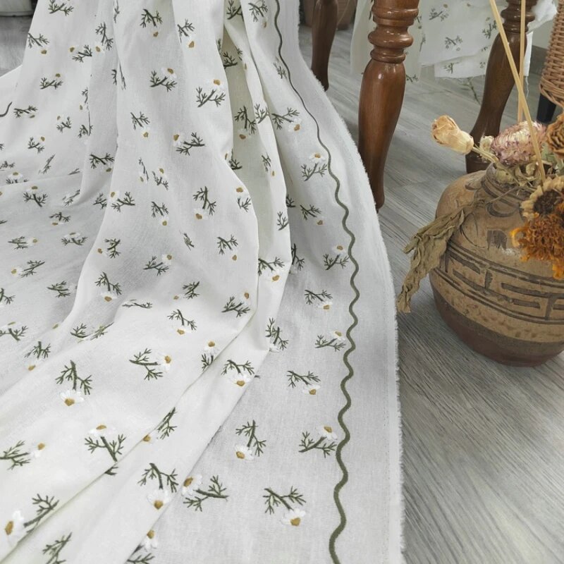 Лен/хлопковая ткань с цветочной вышивкой lisveick