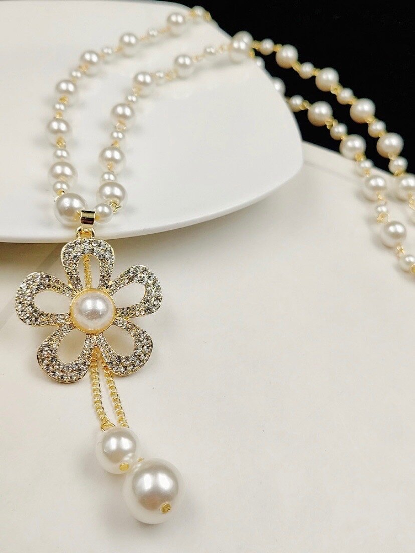 Бусы, жемчуг имитация, фианит