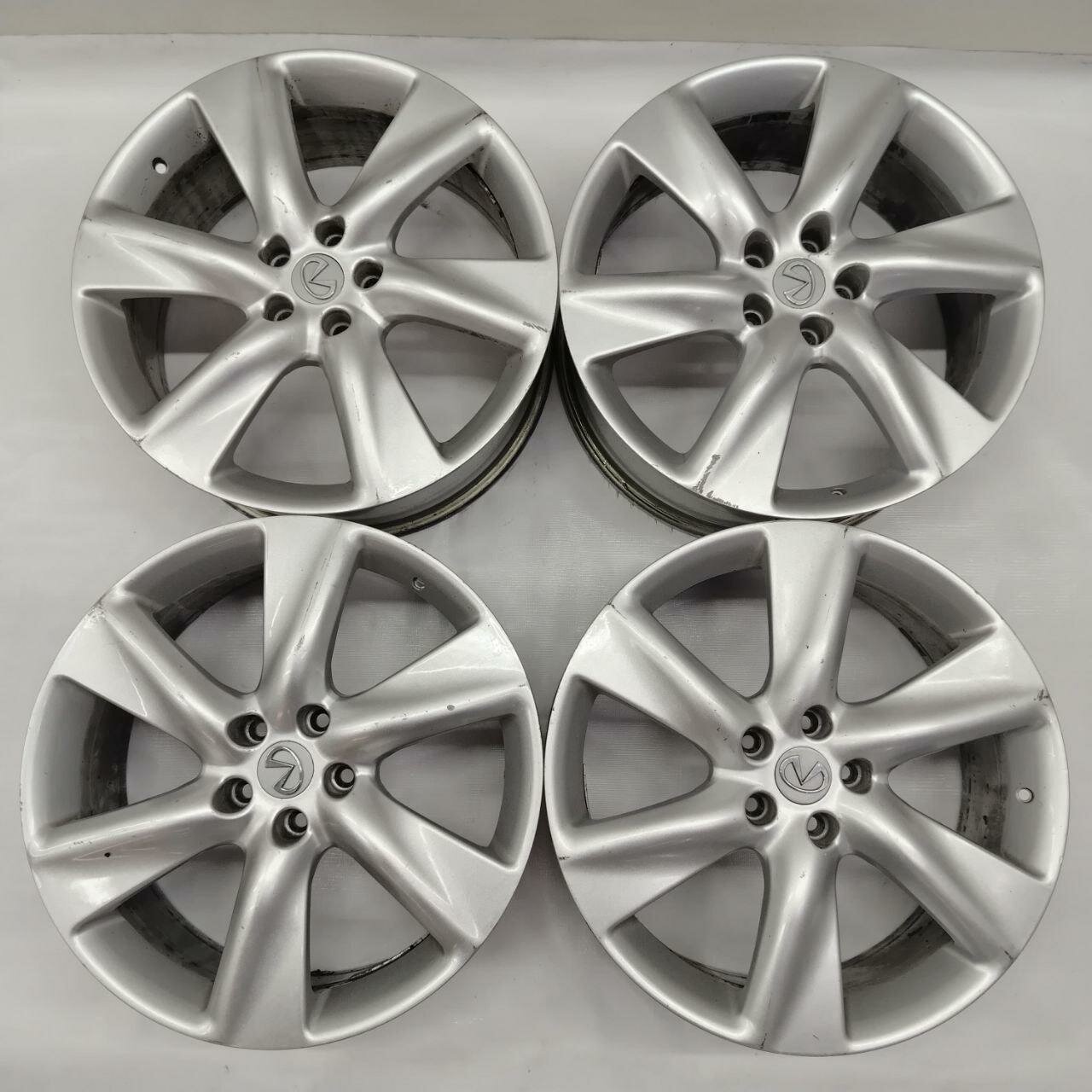 Колесные диски Replay 20x8 PCD 5x114.3 D66.1 ET50 (Реплика)