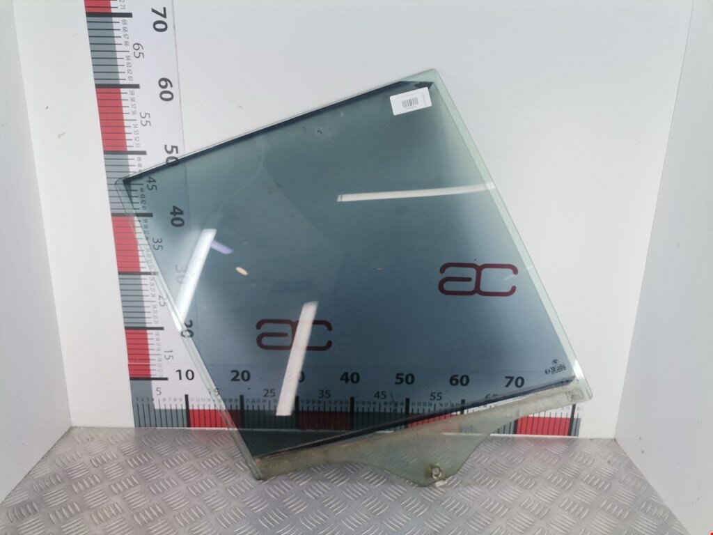 Стекло двери задней правой BMW X5 (E53) 51348402572 арт. 1949494