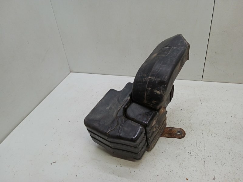 Б/У Киа Маджентис 1 Резонатор воздушного фильтра Kia Magentis 2004 1 209873 Hyundai-KIA арт. 2819037112, 2821037522