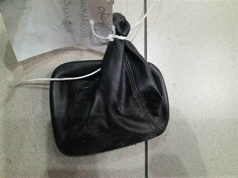 Чехол кулисы от Kia Cerato 2004-2008