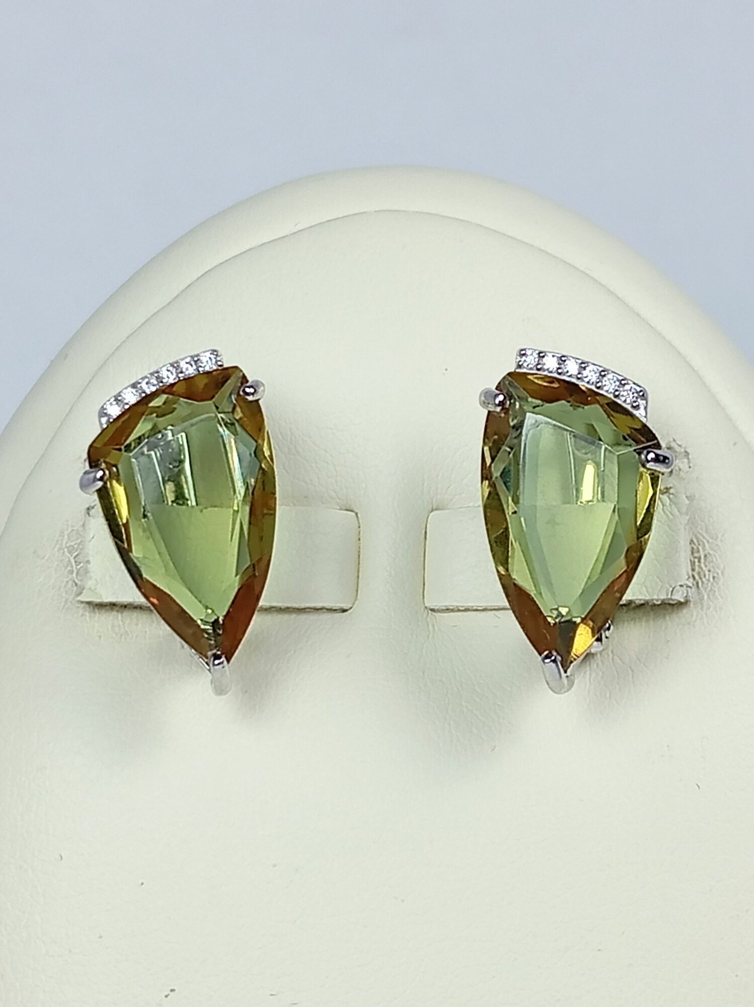 Серьги серебро, 925 проба, родирование, фианит