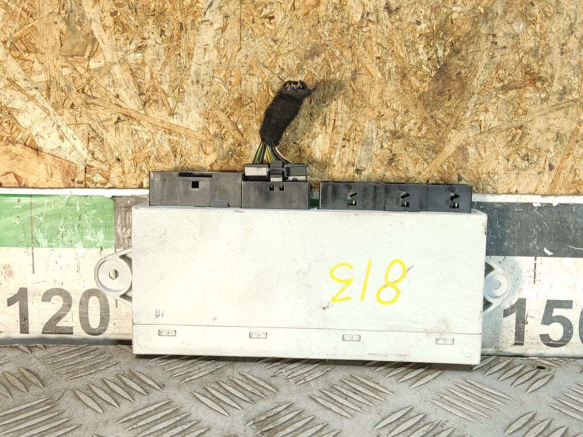 Блок управления двери BMW 7 2001-2008 61356940437